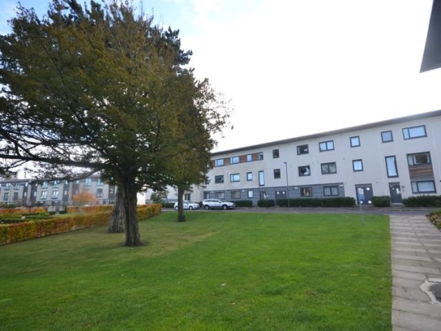 house in Burnbrae Drive,, Edinburgh, EH12 8AS