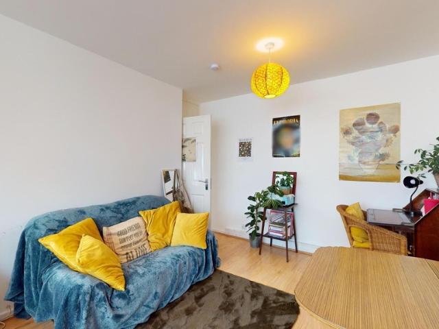 house in Cable Street, Pegswood Court, London, E1 8GX