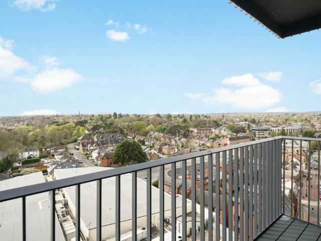 house in Carter House, Maidenhead, SL6 1EB