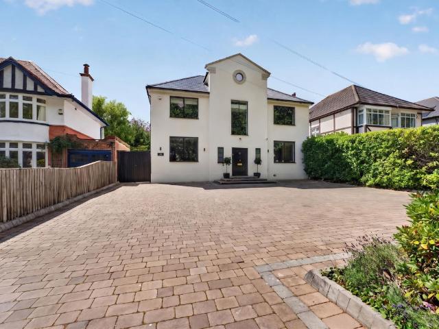 house in Carbery Avenue, Bournemouth, BH6 3LN