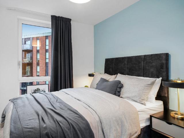 house in Chalk, Manchester, M5 4RQ