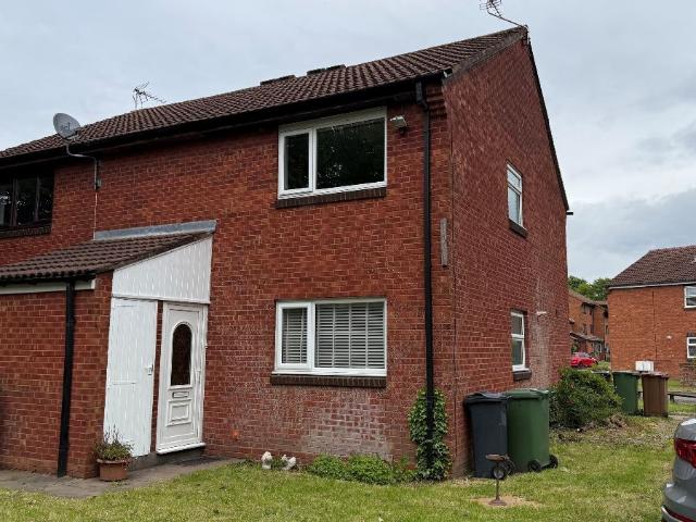 house in Circuit Close, Willenhall
