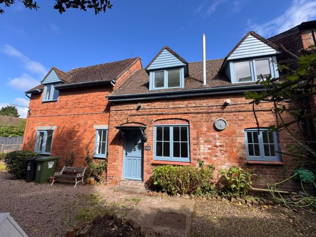 house in Cobweb Cottage 26 The Homend Ledbury HR8 1BT