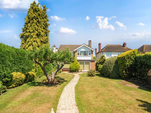 house in Cobham