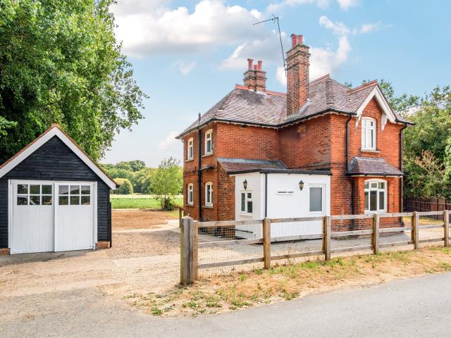 house in Cobham