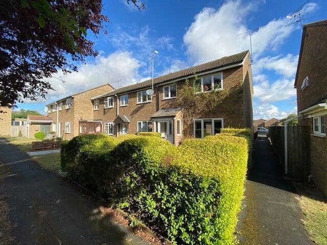 house in Claydon Path Aylesbury, HP21