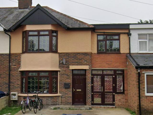 house in Cricket Road, Oxford