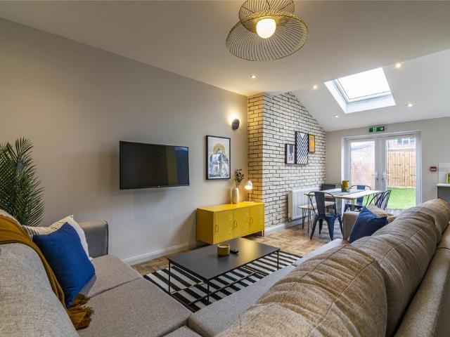 house in Derby Street, Beeston, NG9