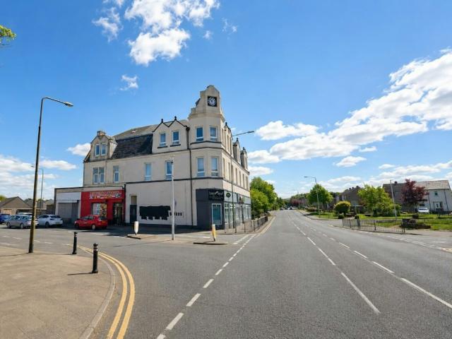 house in Drumshoreland Road, Flat 6 Pumpherston, West Lothian, EH53