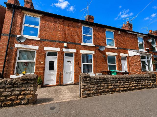house in Ealing Avenue, Nottingham, NG6