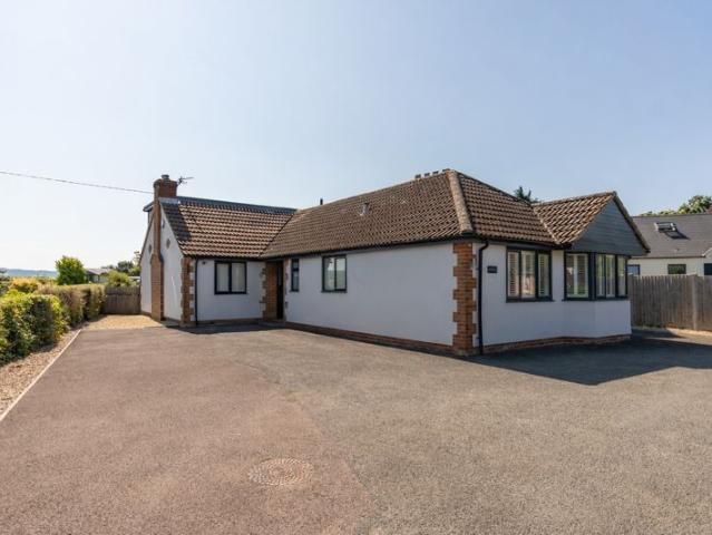 house in Elmstone, Hardwicke, Cheltenham, Gloucestershire, GL51, 9TJ