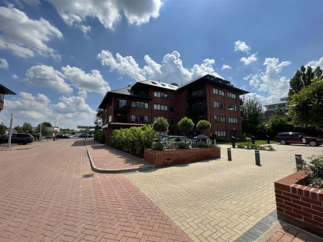 house in Everard Close, St. Albans