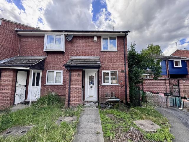 house in Ferngill Close, Meadows, NG2