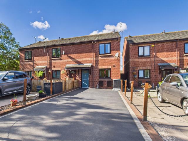 house in Field Lane, Alvaston