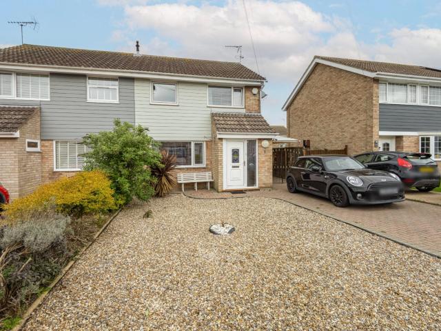 house in Foxglade, Lowestoft