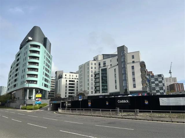 house in Gateway South, Marsh Lane, Leeds, LS9