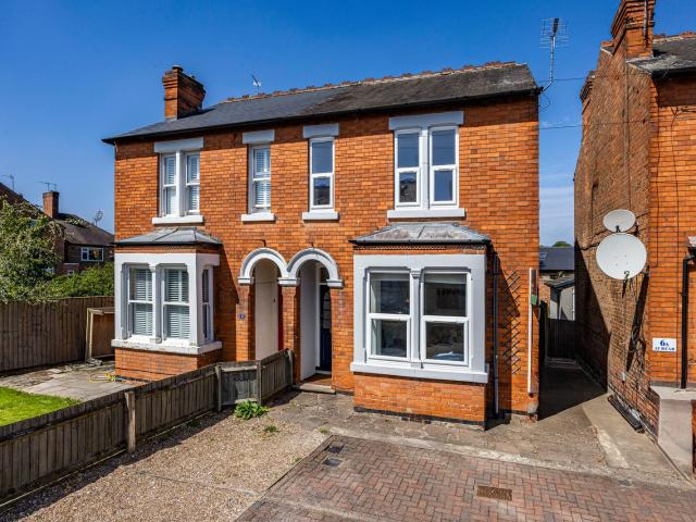 house in Hardwick Grove, West Bridgford, NG2