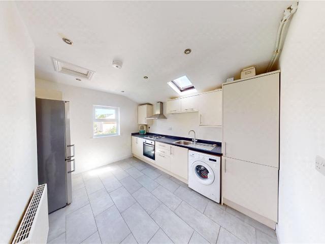 house in Haverstock Road FFF, Knowle, Bristol, BS4 2BZ Abode