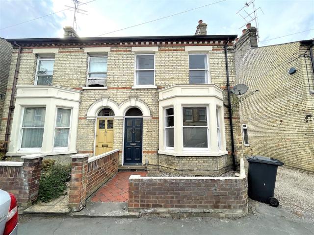 house in Hemingford Road, Cambridge