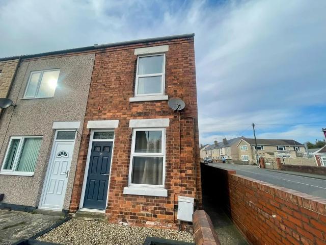 house in High Street, Clowne, S43