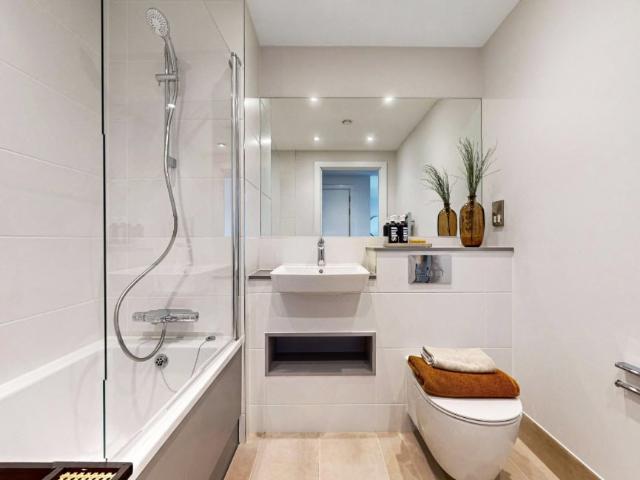 house in Hornby House, Maidenhead, SL6 1NS