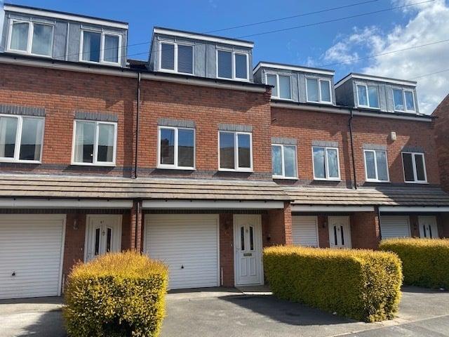 house in Hoult street, Derby DE22 3NQ