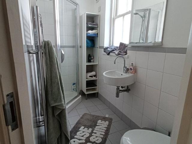 house in Ivor Street, Camden, London NW1 9PL