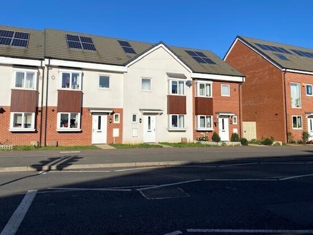 house in Kempston Road, MK40