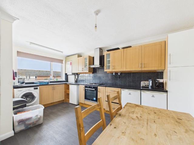 house in Lisher Road, Lancing, BN15 9EY