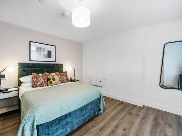 house in Lofting House, Maidenhead, SL6 1ER