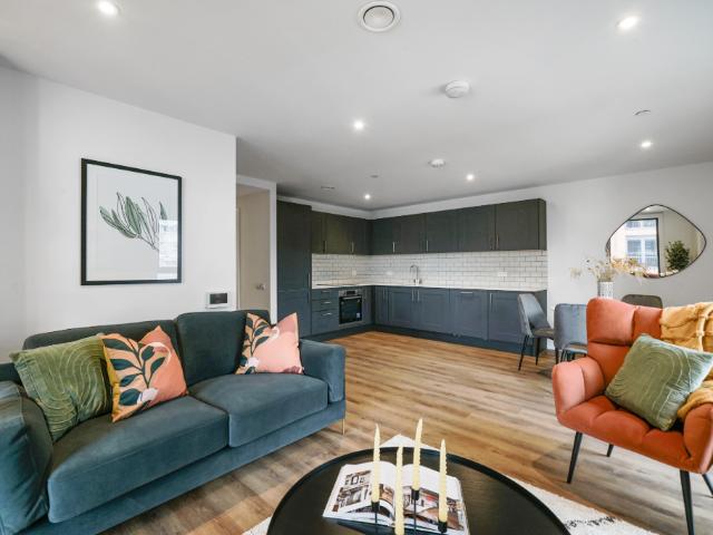 house in Lofting House, Maidenhead, SL6 1ER