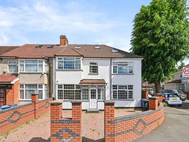 house in Mansell Road, Greenford, UB6