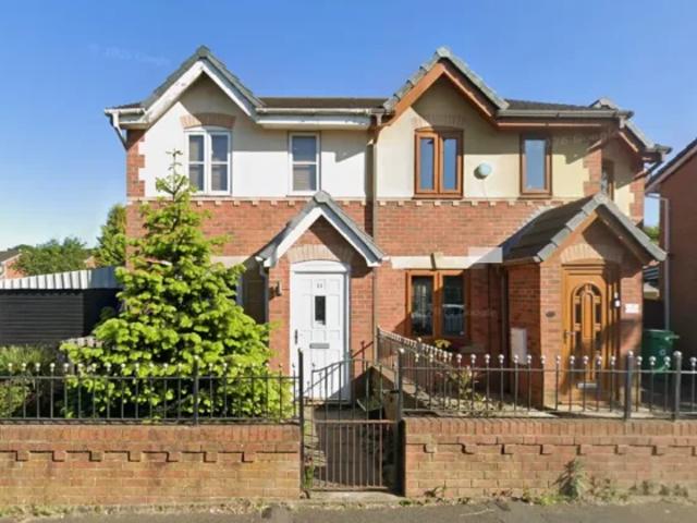 House In Mapledon Road, Manchester M9