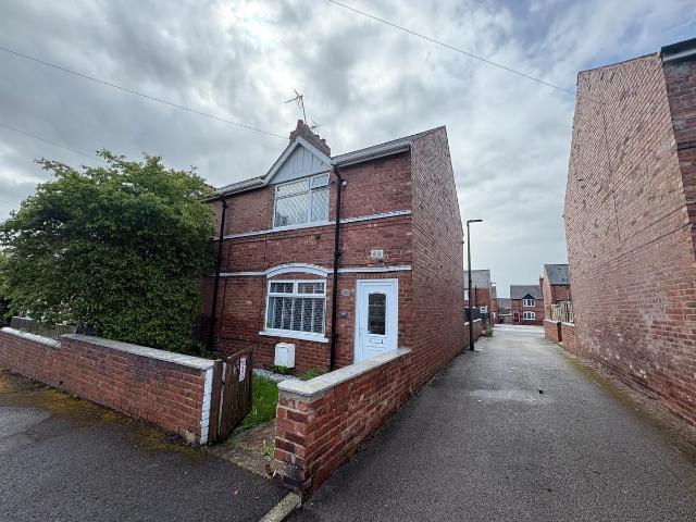 house in Mary Street, Langwith, NG20