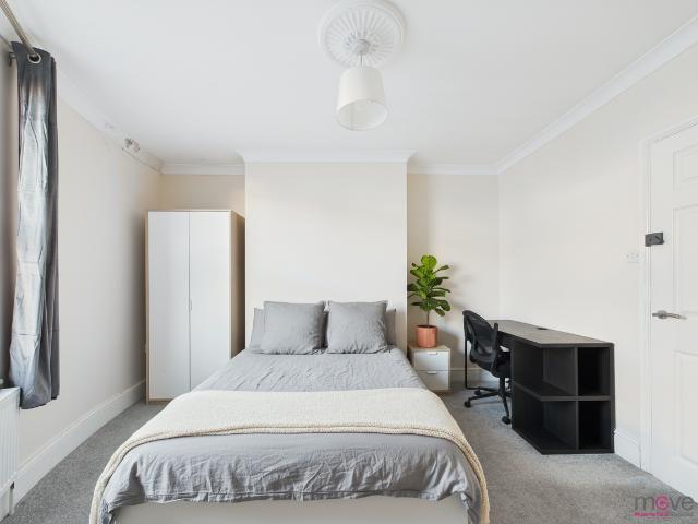 house in Marle Hill Parade, Cheltenham, GL50