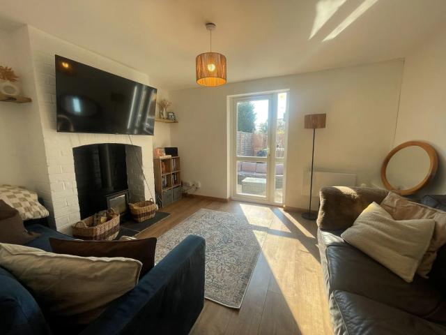 house in Mountfield Gardens Southam