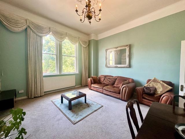 house in Newcastle Circus, The Park, NG7
