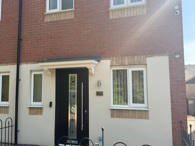 house in Northumberland Way Walsall WS2 7BW