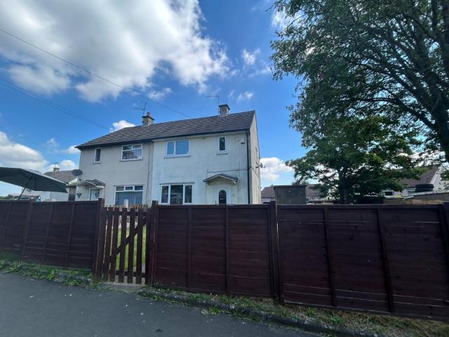 House in Nunburnholme Walk, Idle, Bradford, BD10