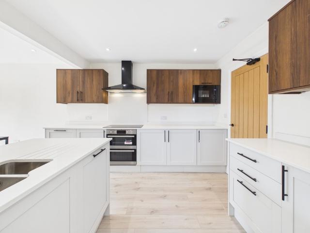 house in Pavilion Road, Worthing, BN14 7EG