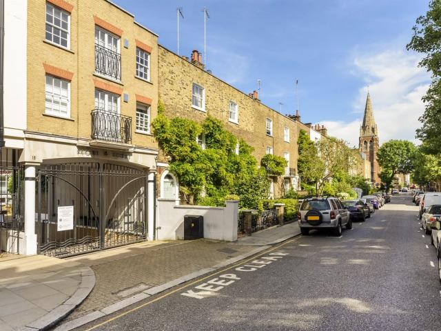 house in Peony Court, SW10, London, SW10 0AJ