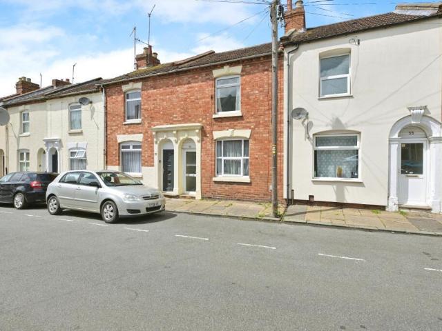 house in Poole Street, The Mounts, Northampton NN1