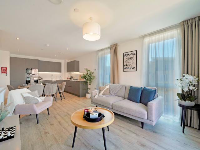 house in Potters, Manchester, M5 4RG