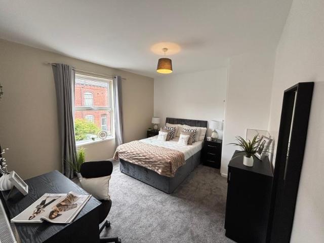house in Room 1