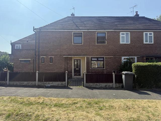 house in Room 1, Lexington Road, Chaddesden, DE21 6UW