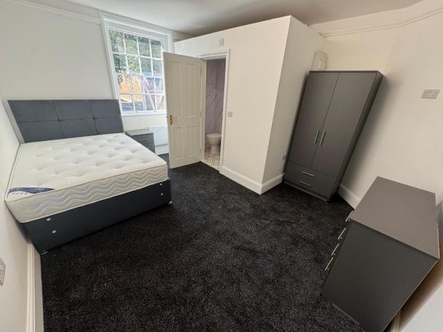 house in Room 9, Vernon Street, Derby