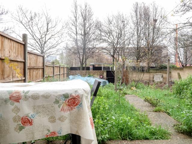 house in RM1 Bazely Street | Poplar | London | E14 0ES
