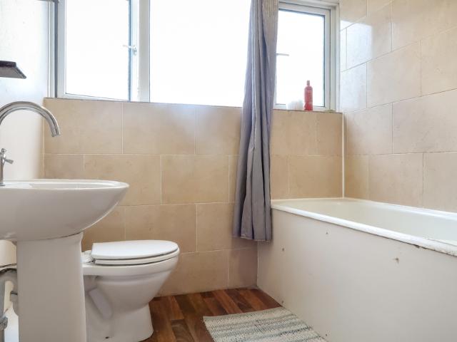 house in RM3 Bazely Street | Poplar | London | E14 0ES