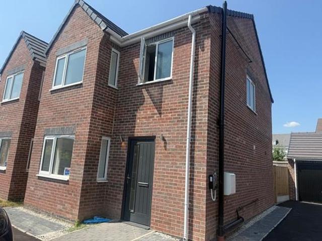 house in Scottgrave Lane, Gedling, Nottingham