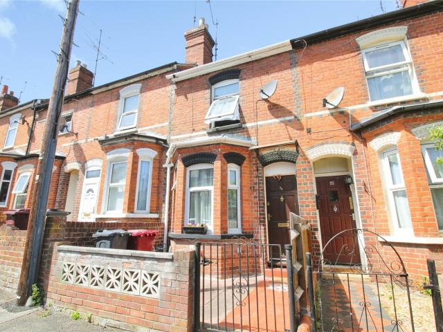 house in Shaftesbury Road, Reading, RG30 2QP